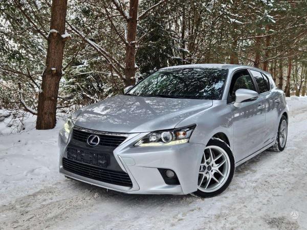 Pelēks Lexus CT 200h 2015 Kauņa, ar dzinēja tilpumu 1.80 L un nobraukumu 250 tūkst. km par 10999 €, foto 3 vietnē AUTOMOTO.COM.LV