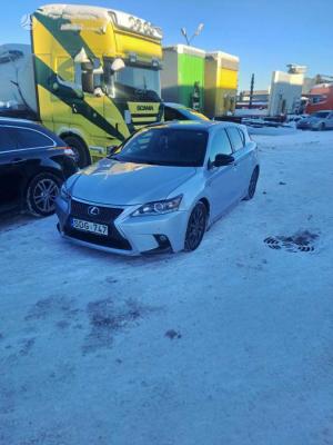 Grey Lexus CT 200h 2015 in Kaunas, with an engine capacity of 1.80 L and mileage of 220 thousand km for 9200 €, photo  on AUTOMOTO.COM.LV