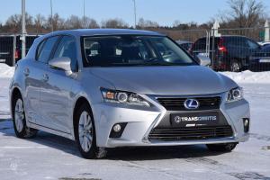 Pelēks Lexus CT 200h 2015 Viļņa, ar dzinēja tilpumu 1.80 L un nobraukumu 243 tūkst. km par 9999 €, foto 5 vietnē AUTOMOTO.COM.LV