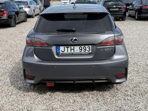 Серый Лексус CT 200h 2015 в Кретинга, объемом двигателя 1.80 л и пробегом 108 тыс. км за 12499 €, фото 8 на AUTOMOTO.COM.LV