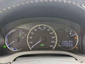 Grey Lexus CT 200h 2015 in Vilnius, with an engine capacity of 1.80 L and mileage of 195 thousand km for 11200 €, photo 23 on AUTOMOTO.COM.LV