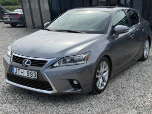 Grey Lexus CT 200h 2015 in Kretinga, with an engine capacity of 1.80 L and mileage of 108 thousand km for 12499 €, photo 4 on AUTOMOTO.COM.LV