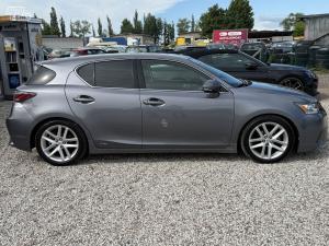 Grey Lexus CT 200h 2015 in Kretinga, with an engine capacity of 1.80 L and mileage of 108 thousand km for 12499 €, photo 6 on AUTOMOTO.COM.LV