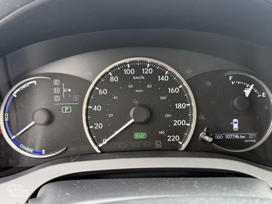 Grey Lexus CT 200h 2015 in Kretinga, with an engine capacity of 1.80 L and mileage of 108 thousand km for 12499 €, photo 21 on AUTOMOTO.COM.LV