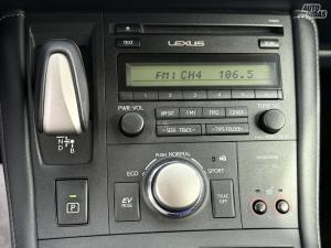 Grey Lexus CT 200h 2015 in Kretinga, with an engine capacity of 1.80 L and mileage of 108 thousand km for 12499 €, photo 23 on AUTOMOTO.COM.LV