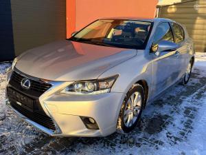 Pelēks Lexus CT 200h 2016 Panevēža, ar dzinēja tilpumu 1.80 L un nobraukumu 96 tūkst. km par 12400 €, foto  vietnē AUTOMOTO.COM.LV