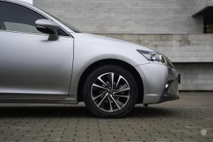 Pelēks Lexus CT 200h 2018 Viļņa, ar dzinēja tilpumu 1.80 L un nobraukumu 62 tūkst. km par 15300 €, foto 12 vietnē AUTOMOTO.COM.LV