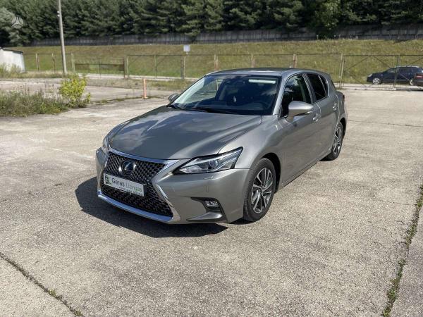 Pelēks Lexus CT 200h 2018 Viļņa, ar dzinēja tilpumu 1.80 L un nobraukumu 66 tūkst. km par 16900 €, foto 1 vietnē AUTOMOTO.COM.LV