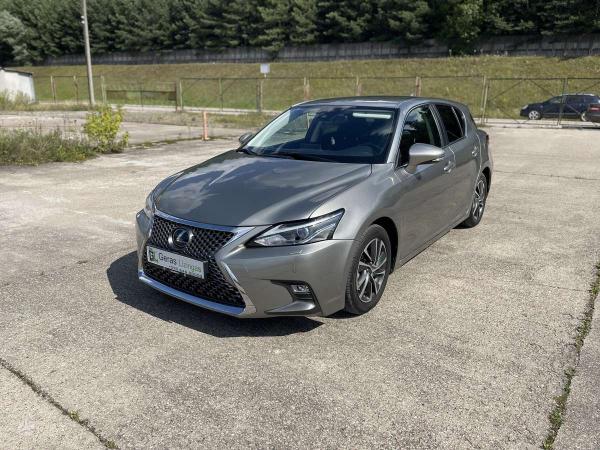 Pelēks Lexus CT 200h 2018 Viļņa, ar dzinēja tilpumu 1.80 L un nobraukumu 66 tūkst. km par 16900 €, foto 1 vietnē AUTOMOTO.COM.LV