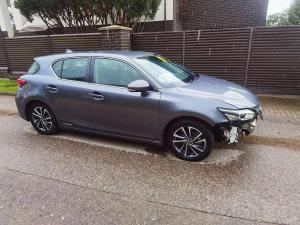 Pelēks Lexus CT 200h 2018 Kauņa, ar dzinēja tilpumu 1.80 L un nobraukumu 100 tūkst. km par 8300 €, foto 10 vietnē AUTOMOTO.COM.LV