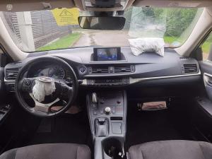 Pelēks Lexus CT 200h 2018 Kauņa, ar dzinēja tilpumu 1.80 L un nobraukumu 100 tūkst. km par 8300 €, foto 14 vietnē AUTOMOTO.COM.LV