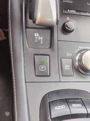 Pelēks Lexus CT 200h 2018 Kauņa, ar dzinēja tilpumu 1.80 L un nobraukumu 100 tūkst. km par 8300 €, foto 18 vietnē AUTOMOTO.COM.LV