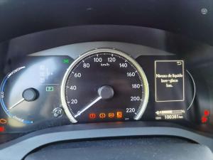 Grey Lexus CT 200h 2018 in Kaunas, with an engine capacity of 1.80 L and mileage of 100 thousand km for 7900 €, photo 17 on AUTOMOTO.COM.LV