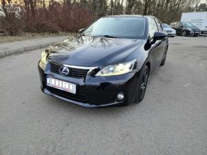 Lexus CT 200h 2011 in Vilnius, with an engine capacity of 1.80 L and mileage of 218 thousand km for 8500 €, photo 3 on AUTOMOTO.COM.LV