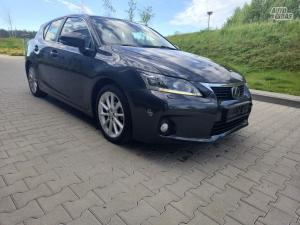 Lexus CT 200h 2011 Viļņa, ar dzinēja tilpumu 1.80 L un nobraukumu 212 tūkst. km par 8800 €, foto  vietnē AUTOMOTO.COM.LV