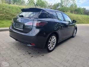 Lexus CT 200h 2011 Viļņa, ar dzinēja tilpumu 1.80 L un nobraukumu 212 tūkst. km par 8800 €, foto 9 vietnē AUTOMOTO.COM.LV