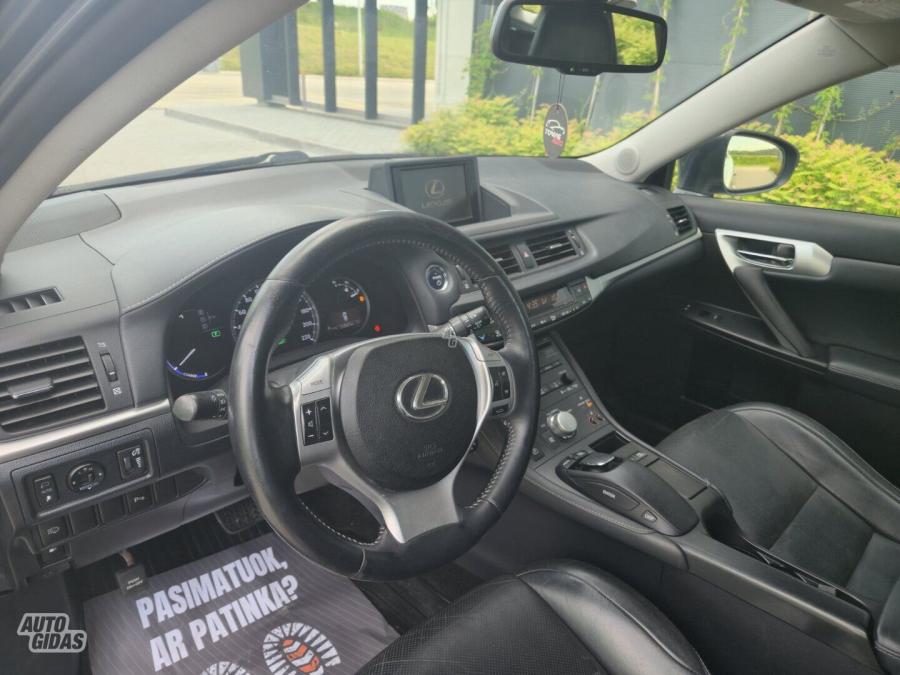 Lexus CT 200h 2011 Viļņa, ar dzinēja tilpumu 1.80 L un nobraukumu 212 tūkst. km par 8800 €, foto 13 vietnē AUTOMOTO.COM.LV