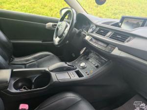 Lexus CT 200h 2011 Viļņa, ar dzinēja tilpumu 1.80 L un nobraukumu 212 tūkst. km par 8800 €, foto 17 vietnē AUTOMOTO.COM.LV