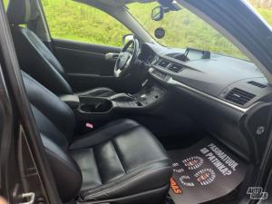 Lexus CT 200h 2011 Viļņa, ar dzinēja tilpumu 1.80 L un nobraukumu 212 tūkst. km par 8800 €, foto 18 vietnē AUTOMOTO.COM.LV