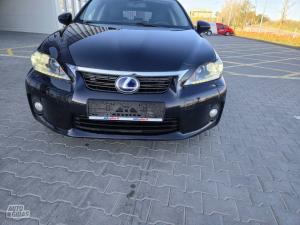 Лексус CT 200h 2011 в Вильнюс, объемом двигателя 1.80 л и пробегом 218 тыс. км за 8800 €, фото 3 на AUTOMOTO.COM.LV