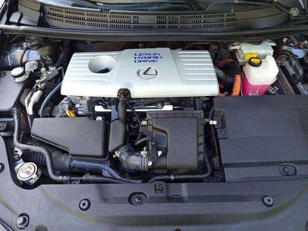 Lexus CT 200h 2011 Viļņa, ar dzinēja tilpumu 1.80 L un nobraukumu 100 tūkst. km par 8500 €, foto 10 vietnē AUTOMOTO.COM.LV