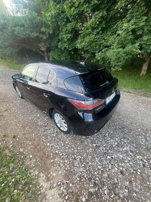 Lexus CT 200h 2011 Gargždai, ar dzinēja tilpumu 1.80 L un nobraukumu 174 tūkst. km par 7500 €, foto 12 vietnē AUTOMOTO.COM.LV