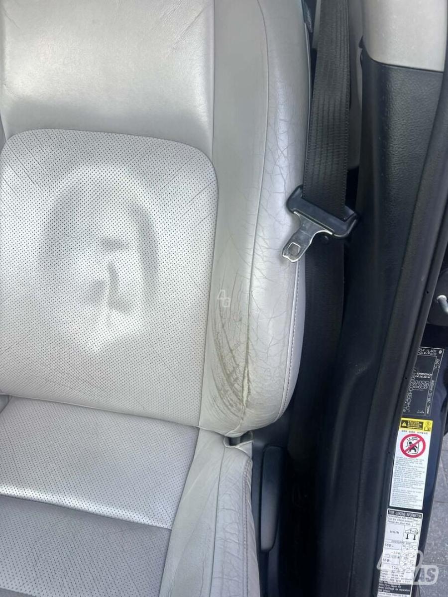Lexus CT 200h 2011 Gargždai, ar dzinēja tilpumu 1.80 L un nobraukumu 174 tūkst. km par 7500 €, foto 3 vietnē AUTOMOTO.COM.LV
