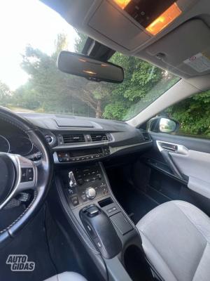 Lexus CT 200h 2011 Gargždai, ar dzinēja tilpumu 1.80 L un nobraukumu 174 tūkst. km par 7500 €, foto 8 vietnē AUTOMOTO.COM.LV