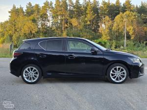 Lexus CT 200h 2011 Viļņa, ar dzinēja tilpumu 1.80 L un nobraukumu 210 tūkst. km par 9300 €, foto 5 vietnē AUTOMOTO.COM.LV
