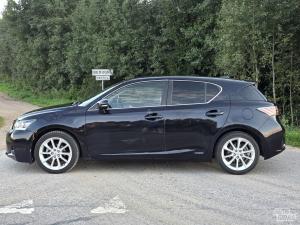 Lexus CT 200h 2011 Viļņa, ar dzinēja tilpumu 1.80 L un nobraukumu 210 tūkst. km par 9300 €, foto 6 vietnē AUTOMOTO.COM.LV