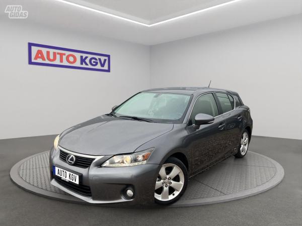 Lexus CT 200h 2012 in Kaunas, with an engine capacity of 1.80 L and mileage of 228 thousand km for 7800 €, photo 1 on AUTOMOTO.COM.LV