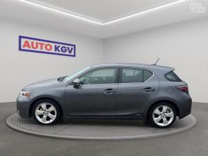 Lexus CT 200h 2012 in Kaunas, with an engine capacity of 1.80 L and mileage of 228 thousand km for 7800 €, photo 2 on AUTOMOTO.COM.LV