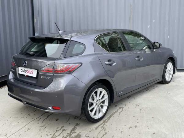 Lexus CT 200h 2013 Viļņa, ar dzinēja tilpumu 1.80 L un nobraukumu 42 tūkst. km par 11500 €, foto 3 vietnē AUTOMOTO.COM.LV