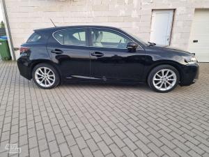 Лексус CT 200h 2013 в Вильнюс, объемом двигателя 1.80 л и пробегом 275 тыс. км за 8150 €, фото 4 на AUTOMOTO.COM.LV