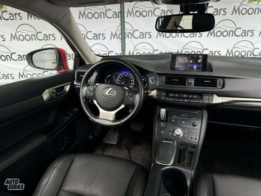 Lexus CT 200h 2015 Viļņa, ar dzinēja tilpumu 1.80 L un nobraukumu 174 tūkst. km par 12300 €, foto 15 vietnē AUTOMOTO.COM.LV