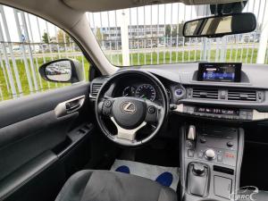 Лексус CT 200h 2018 в Клайпеда, объемом двигателя 1.80 л и пробегом 135 тыс. км за 16500 €, фото 4 на AUTOMOTO.COM.LV