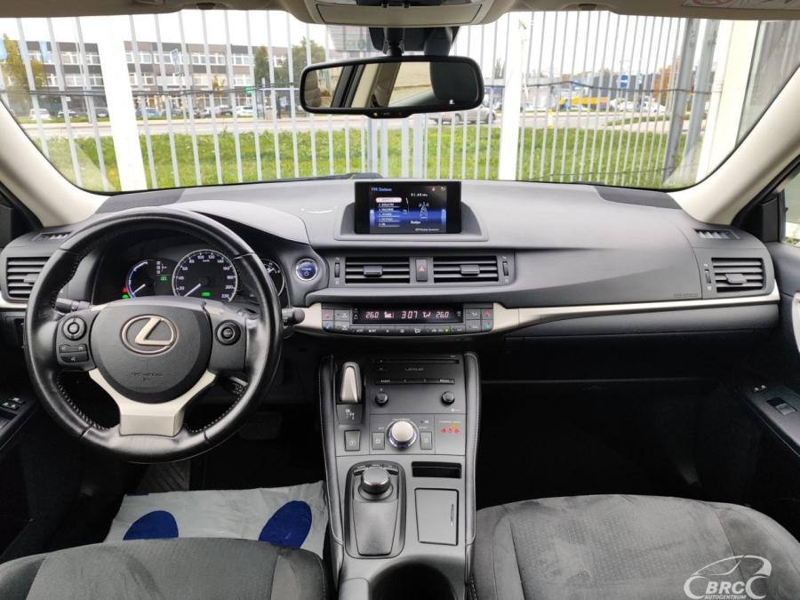 Лексус CT 200h 2018 в Клайпеда, объемом двигателя 1.80 л и пробегом 135 тыс. км за 16500 €, фото 5 на AUTOMOTO.COM.LV