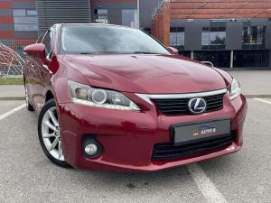 Red Lexus CT 200h 2012 in Vilnius, with an engine capacity of 1.80 L and mileage of 281 thousand km for 7600 €, photo 13 on AUTOMOTO.COM.LV