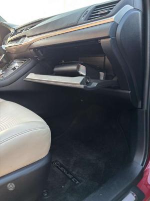 Sarkans Lexus CT 200h 2012 Panevēža, ar dzinēja tilpumu 1.80 L un nobraukumu 107 tūkst. km par 9500 €, foto 29 vietnē AUTOMOTO.COM.LV