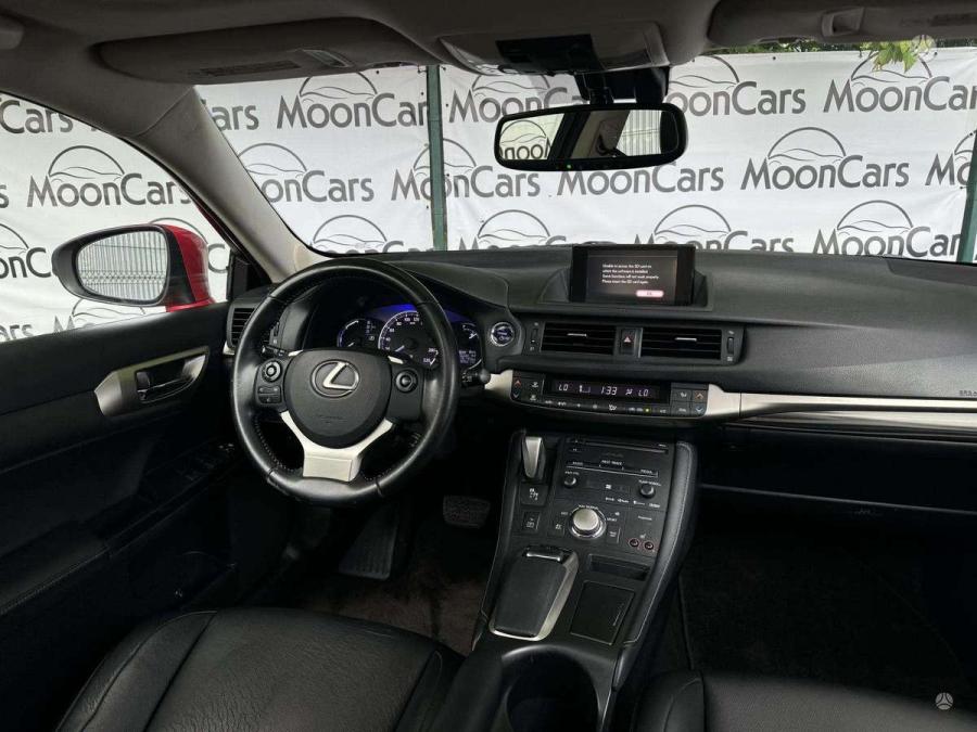 Sarkans Lexus CT 200h 2015 Viļņa, ar dzinēja tilpumu 1.80 L un nobraukumu 174 tūkst. km par 11999 €, foto 10 vietnē AUTOMOTO.COM.LV