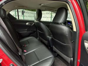 Sarkans Lexus CT 200h 2015 Viļņa, ar dzinēja tilpumu 1.80 L un nobraukumu 174 tūkst. km par 11999 €, foto 12 vietnē AUTOMOTO.COM.LV