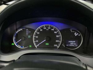 Sarkans Lexus CT 200h 2015 Viļņa, ar dzinēja tilpumu 1.80 L un nobraukumu 174 tūkst. km par 11999 €, foto 16 vietnē AUTOMOTO.COM.LV