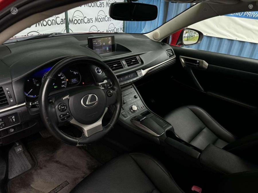 Sarkans Lexus CT 200h 2015 Viļņa, ar dzinēja tilpumu 1.80 L un nobraukumu 174 tūkst. km par 11999 €, foto 17 vietnē AUTOMOTO.COM.LV