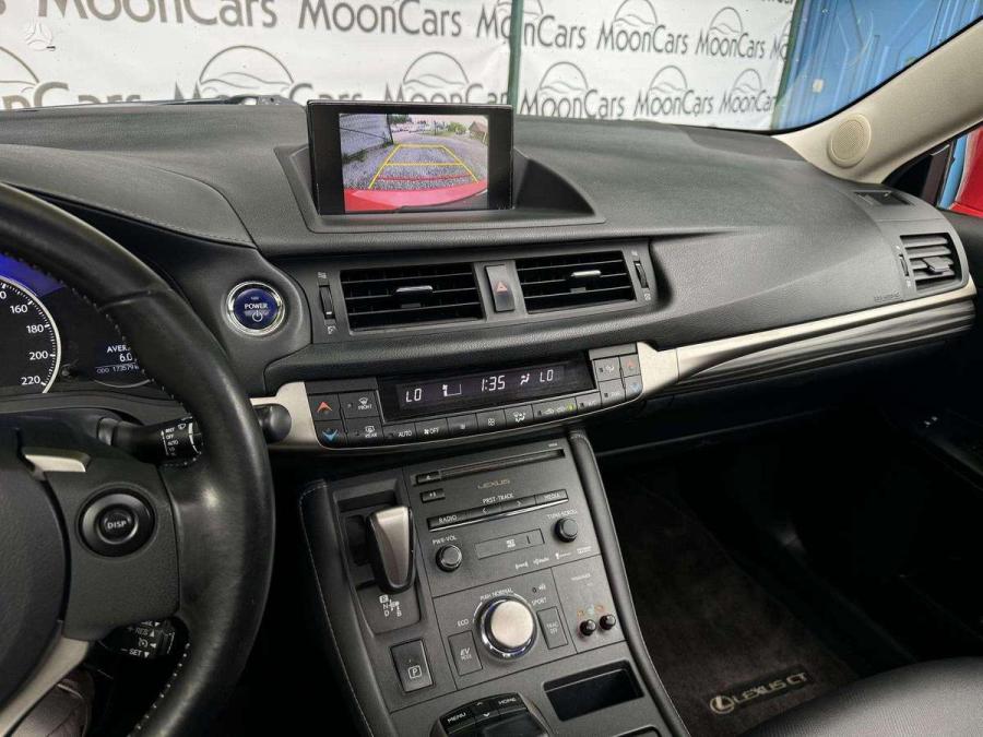Sarkans Lexus CT 200h 2015 Viļņa, ar dzinēja tilpumu 1.80 L un nobraukumu 174 tūkst. km par 11999 €, foto 19 vietnē AUTOMOTO.COM.LV