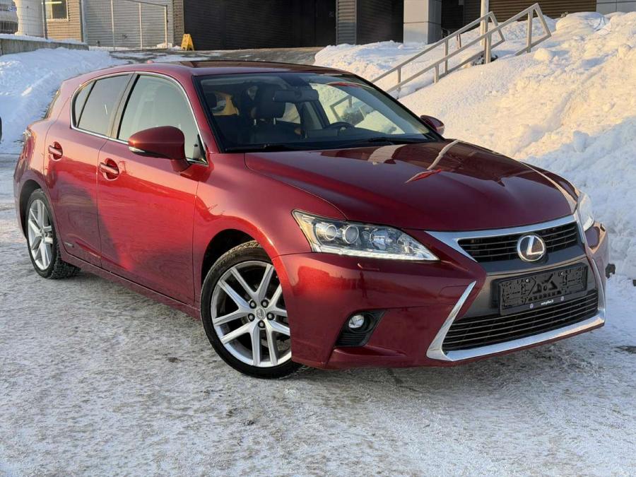 Sarkans Lexus CT 200h 2017 Viļņa, ar dzinēja tilpumu 1.80 L un nobraukumu 107 tūkst. km par 15999 €, foto 8 vietnē AUTOMOTO.COM.LV