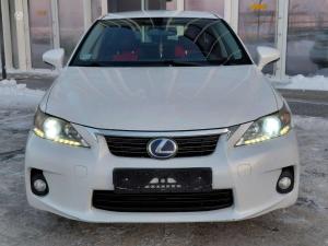 Balts Lexus CT 200h 2011 Viļņa, ar dzinēja tilpumu 1.80 L un nobraukumu 290 tūkst. km par 8500 €, foto 2 vietnē AUTOMOTO.COM.LV
