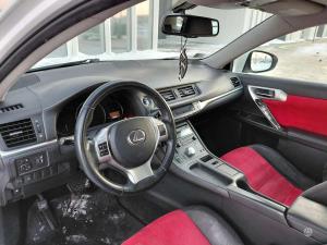 Balts Lexus CT 200h 2011 Viļņa, ar dzinēja tilpumu 1.80 L un nobraukumu 290 tūkst. km par 8500 €, foto 7 vietnē AUTOMOTO.COM.LV
