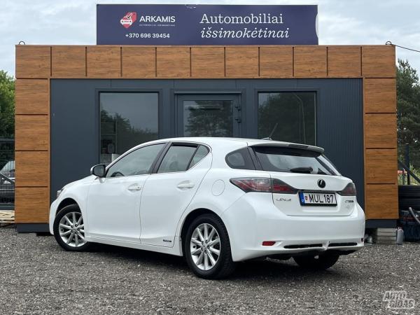 Balts Lexus CT 200h 2011 Kauņa, ar dzinēja tilpumu 1.80 L un nobraukumu 290 tūkst. km par 6299 €, foto 6 vietnē AUTOMOTO.COM.LV