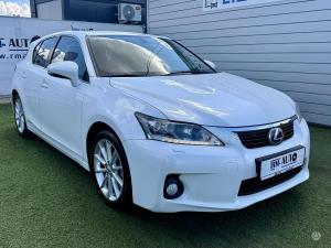 Balts Lexus CT 200h 2011 Panevēža, ar dzinēja tilpumu 1.80 L un nobraukumu 93 tūkst. km par 8500 €, foto 4 vietnē AUTOMOTO.COM.LV