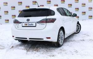 Balts Lexus CT 200h 2012 Viļņa, ar dzinēja tilpumu 1.80 L un nobraukumu 214 tūkst. km par 9290 €, foto 6 vietnē AUTOMOTO.COM.LV